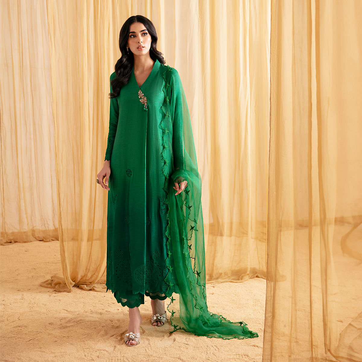 Rabia Zahur – Women’s Clothing